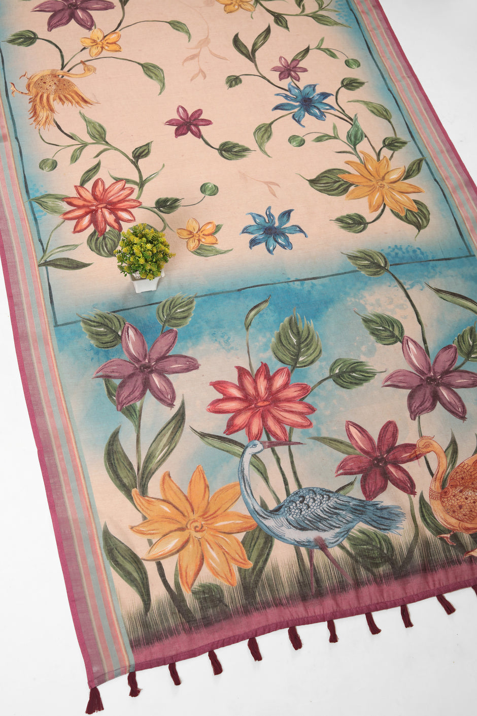 Buy Shahi Nazarana Saree | Katha Work Saree – Yuvani Vesture